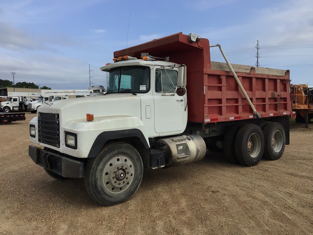 Mack Trucks & Trailers For Sale | TruckPlanet