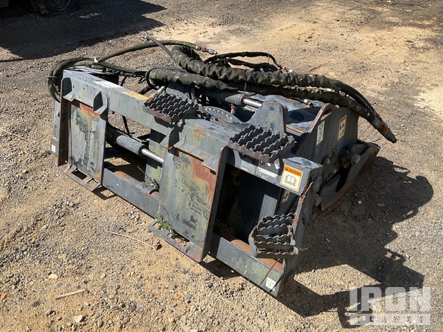 2000 Cat PC6 24 in Skid Steer Planer in Jackson, New Jersey, United ...