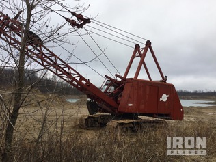 Manitowoc 3000 Lattice-Boom Crawler Crane in Grass Lake, Michigan ...