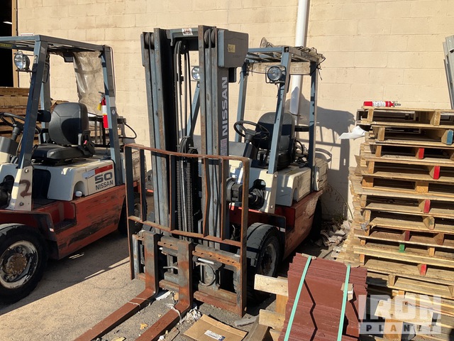 Nissan 50 LPG Pneumatic Tire Forklift in Philadelphia, Pennsylvania ...
