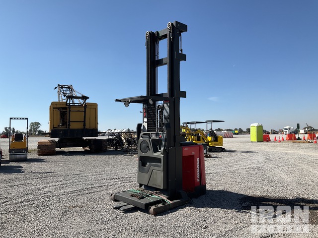 2018 Raymond 560-OPC30TT 3000 lb Order Picker in Polotitlán de la ...