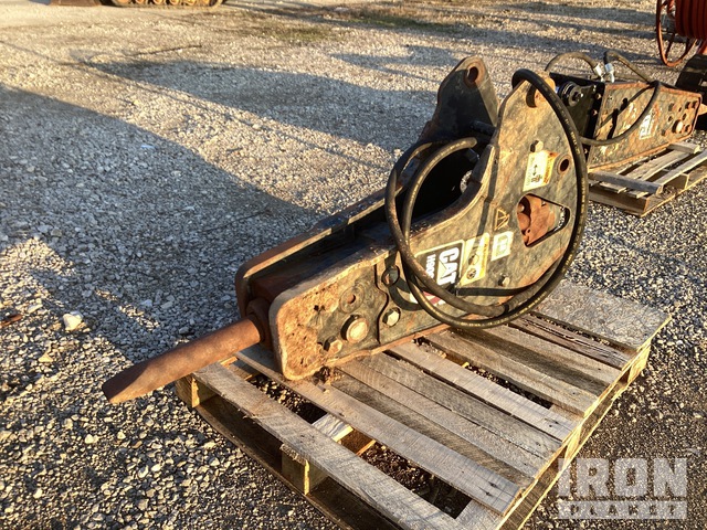 Cat H90C Hydraulic Breaker in Vine Grove, Kentucky, United States ...
