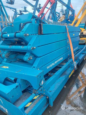 2016 Genie GS5390 Scissor Lift in West Thurrock, Essex, United Kingdom ...