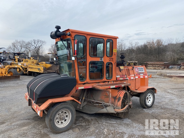 Broce RCT350 Self-Propelled Broom in Madison, Tennessee, United States ...