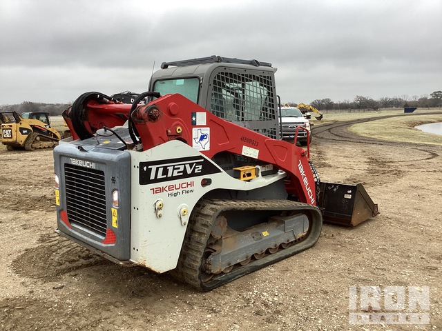 2018 Takeuchi TL12 V2 High Flow Skid Steer Loader in Scurry, Texas ...