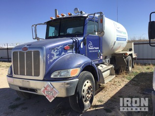 2007 Peterbilt 335 4x2 Propane Tanker Truck in Midland, Texas, United ...