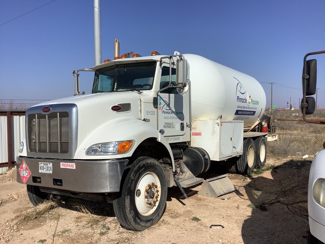 Peterbilt Trucks & Trailers For Sale | IronPlanet