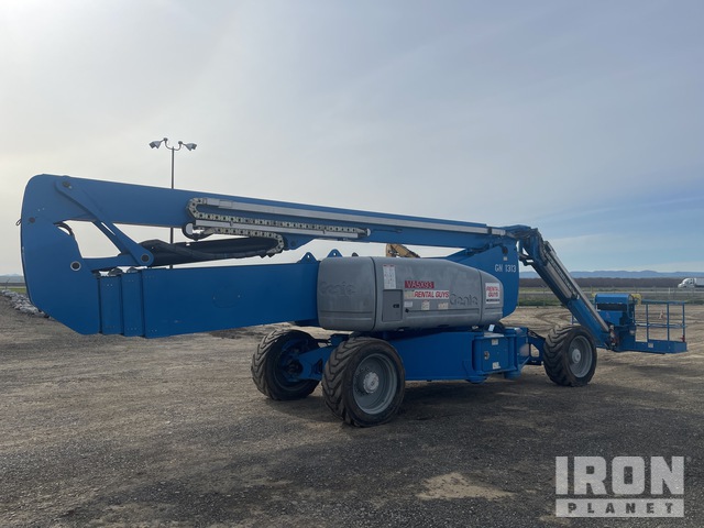 2013 Genie ZX-135 4WD Diesel Articulating Boom Lift in Dunnigan ...