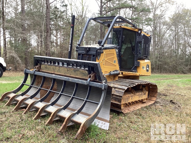 2021 John Deere 700L Crawler Dozer in Andalusia, Alabama, United States ...