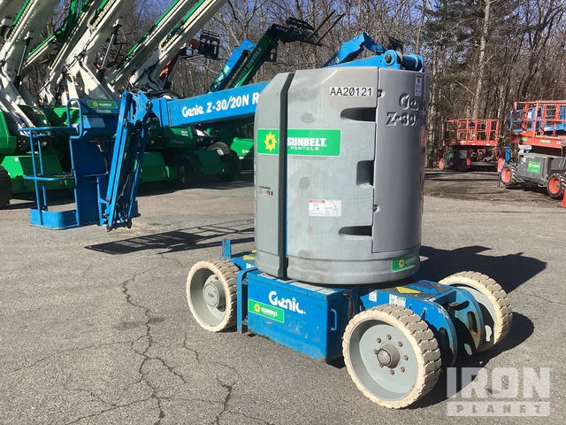 2007 Genie Z30N electric boom lift 2WD Diesel Articulating Boom Lift in ...