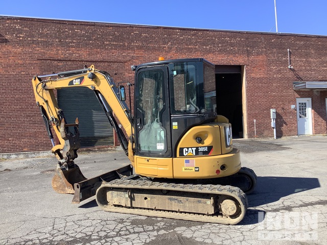 2014 Cat 305E CR Mini Excavator in Newport, New York, United States ...