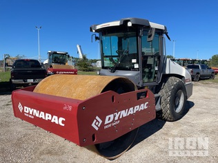 2020 Dynapac CA2500D Smooth Drum Compactor in Lake Worth, Texas, United ...