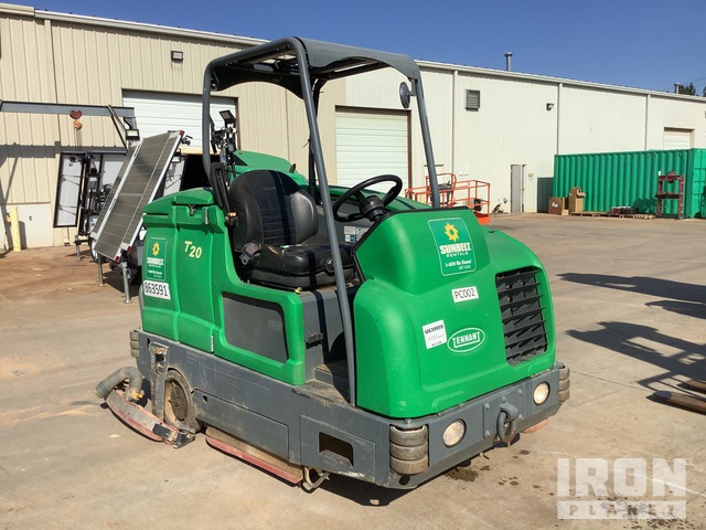 2016 Tennant T20 Ride-On Floor Scrubber in GREER, South Carolina ...