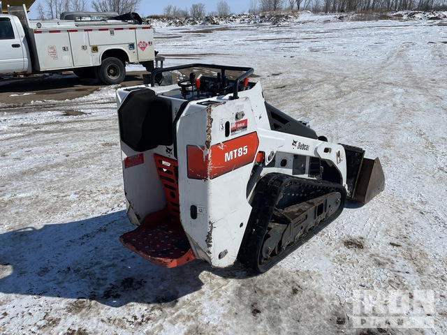 2017 Bobcat MT85 Ride On Compact Track Loader in Brandon, Manitoba ...