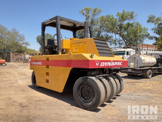 2000 Dynapac CP 271 9 Wheel Pneumatic Roller in El Arenal, Jalisco ...