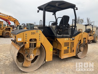 2013 Cat CB-54B Double Drum Roller in Hebron, Kentucky, United States ...