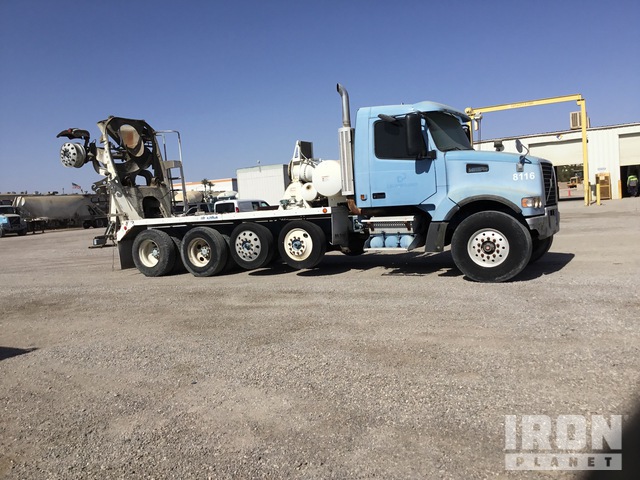 2002 Volvo VHD 10x4 Mixer Truck in Henderson, Nevada, United States ...