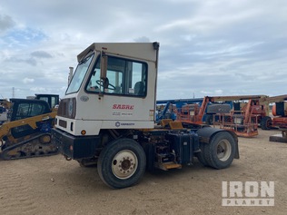 2016 Capacity Sabre 5 4x2 Spotter Truck (Inoperable) in Portland, Texas ...