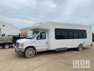 Ford E-450 4x2 25-Seat shuttle Bus in Portland, Texas, United States ...