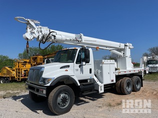 Altec D3050TR on 2005 International 7400 6x6 Digger Derrick Truck in ...