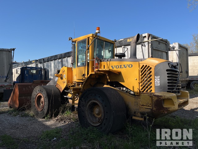 Volvo 120E Wheel Loader in Indianapolis, Indiana, United States ...
