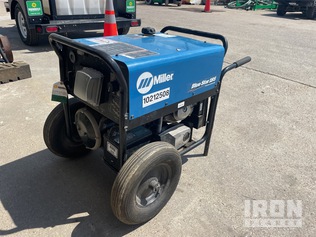 2019 Miller Blue Star 185 185 A Mobile Stick Engine Driven Welder in ...