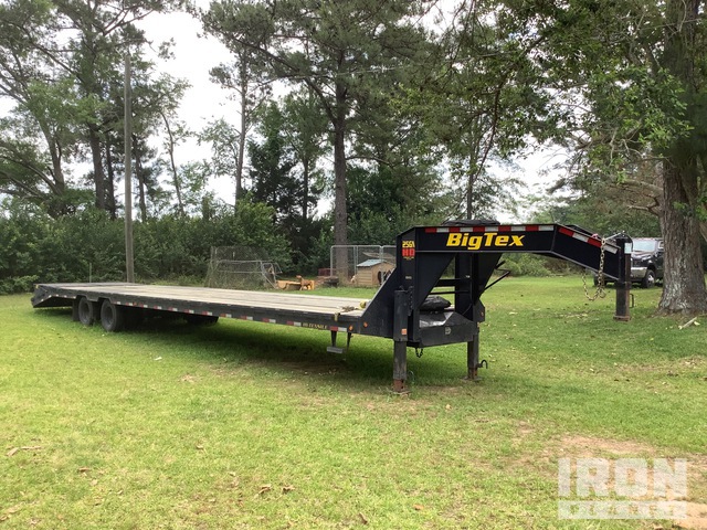 2021 (unverified) Big Tex 25GN-35BK+5MR 40.7 ft T/A Gooseneck Equipment Trailer in Blakely ...