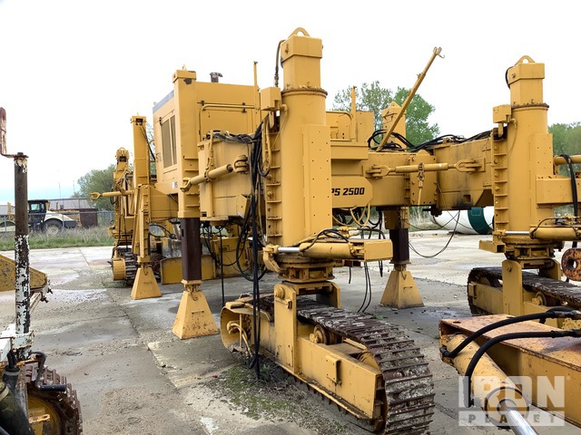 Gomaco ps2500 PS2500 Placer-Spreader in Maryville, Missouri, United ...