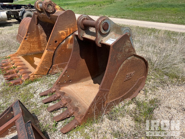 Tag 42 in Excavator Bucket - Fits John Deere 250G in Perry, Kansas ...