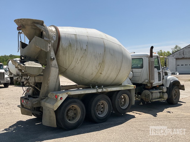 2003 Mack CV713 8x4 Mixer Truck in Odenton, Maryland, United States ...