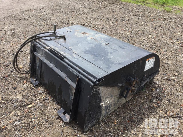 Bobcat Sweeper 60 in Skid Steer Broom in Cortland, Ohio, United States ...