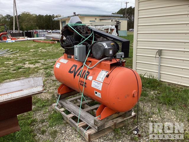Devair 447 Skid-Mounted Air Compressor in Egg Harbor City, New Jersey ...