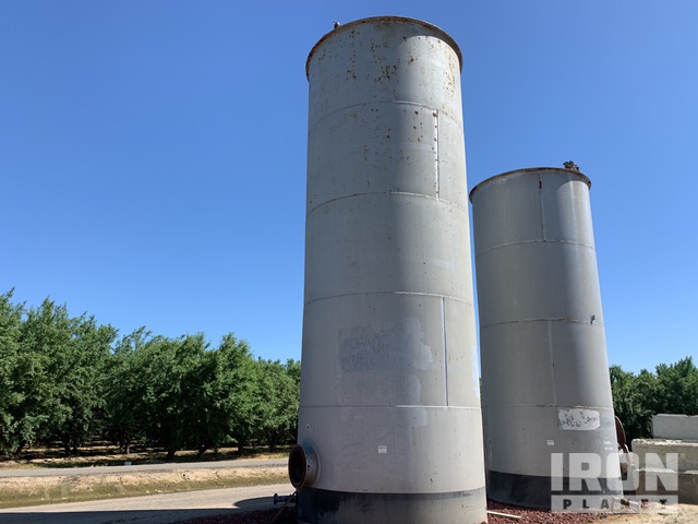 17500 gal Steel 17500 Gallon Hot Oil Tank in Lemoore, California ...