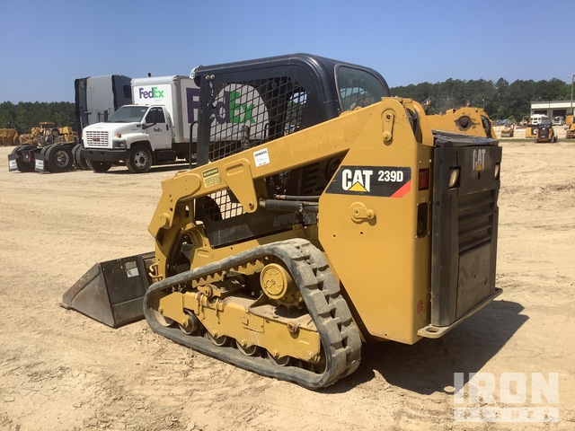 2017 Cat 239D Compact Track Loader in Hope Mills, North Carolina ...