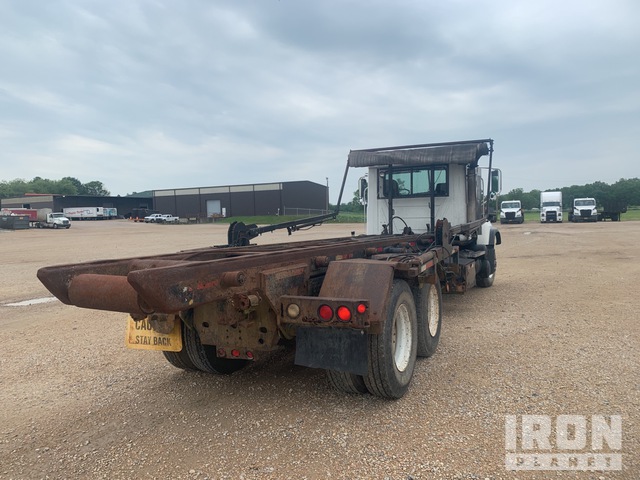 2004 Mack CV713 Roll-Off Truck in Columbus, Mississippi, United States ...
