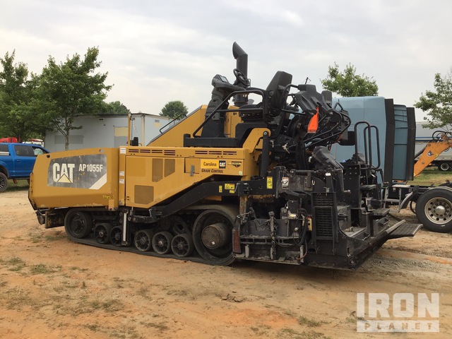 2016 Cat AP1055F Track Tracked Asphalt Paver in Newnan, Georgia, United ...