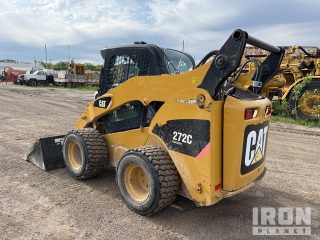 2010 Cat 272C Two-Speed Skid Steer Loader in Loves Park, Illinois ...