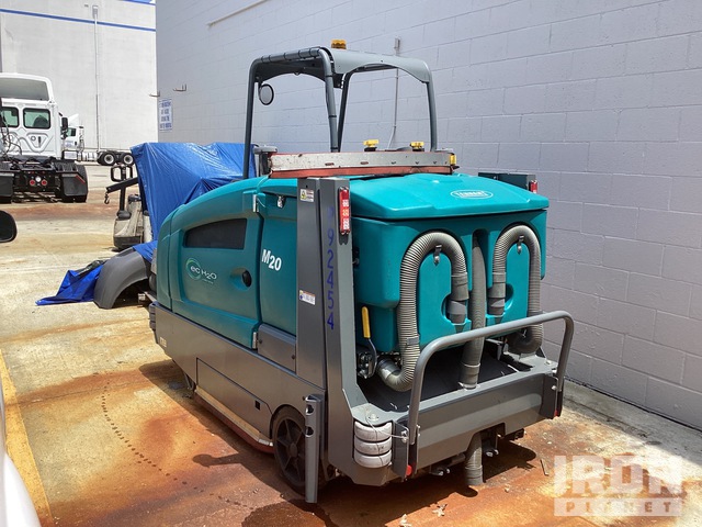 2018 Tennant M20 Ride-On Floor Scrubber in Newport News, Virginia ...