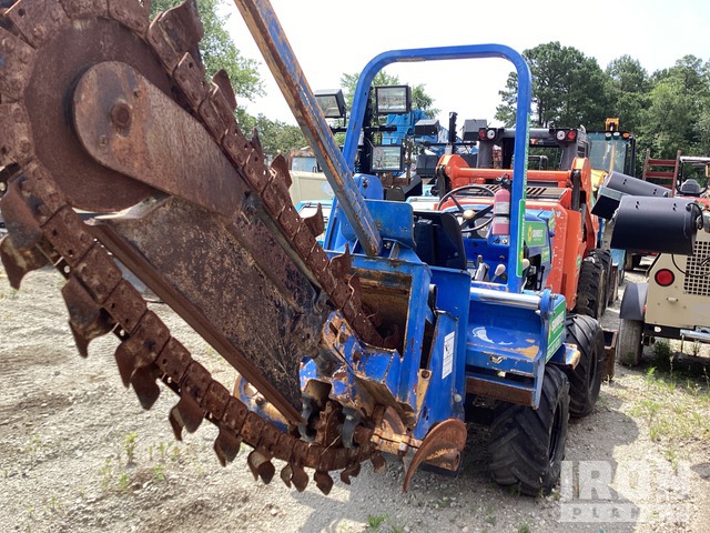2012 Vermeer RT450 4x4 Trencher in MYRTLE BEACH, South Carolina, United ...