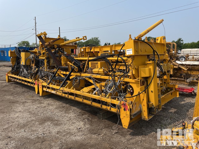 2017 Gomaco IDBI Dowel Bar Inserter in Plainfield, Illinois, United ...