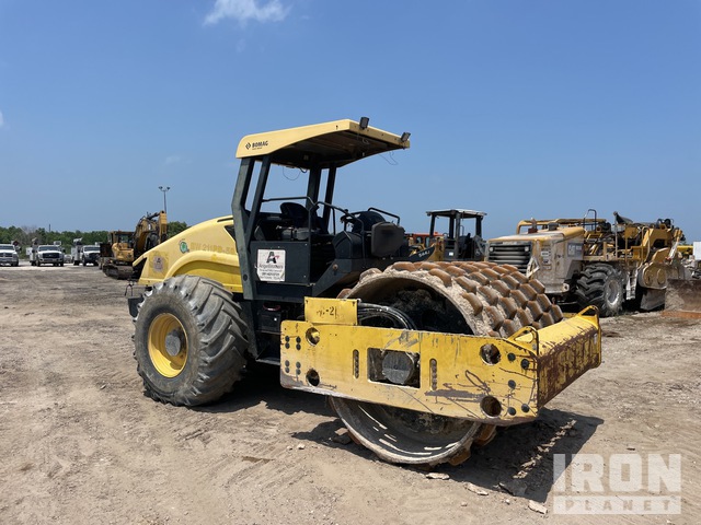 2014 Bomag BW211 Padfoot Drum Compactor in Baytown, Texas, United ...