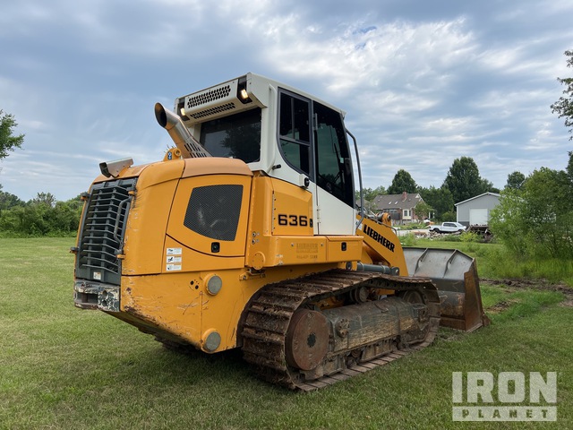 2016 Liebherr LR636 Crawler Loader in Grain Valley, Missouri, United ...