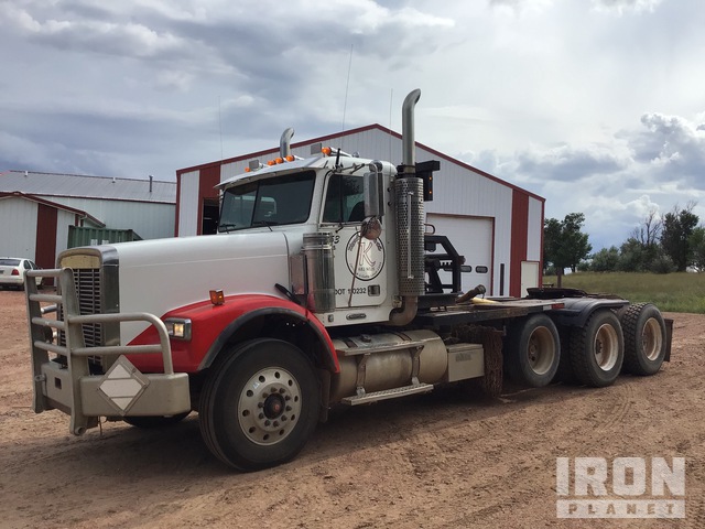 2007 Freightliner FLD120SD 8x4 Winch Truck in Rozet, Wyoming, United ...