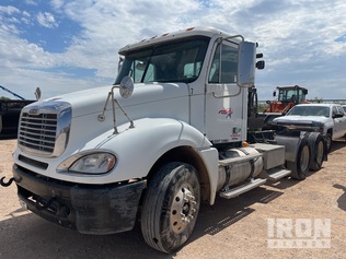Freightliner Columbia 120 6x4 Winch Truck in Monahans, Texas, United ...