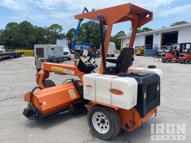 2018 LAYMOR SM300 Broom Tractor in Naples, Florida, United States ...