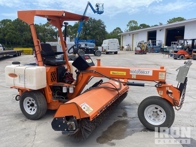 2018 LAYMOR SM300 Broom Tractor in Naples, Florida, United States ...