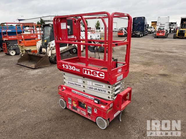 2017 MEC 1330SE Electric Scissor Lift in Bolton, Ontario, Canada ...
