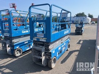 2014 Genie GS2032 Electric Scissor Lift in South Plainfield, New Jersey ...