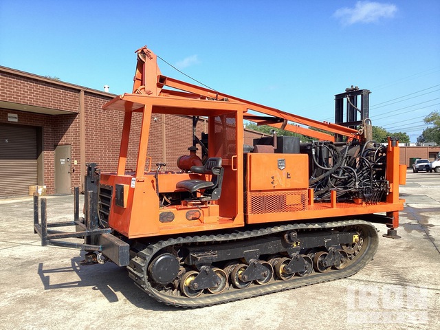 1995 (unverified) Mobil B-47 Foundation Drill on Marooka M/MST-700E ...