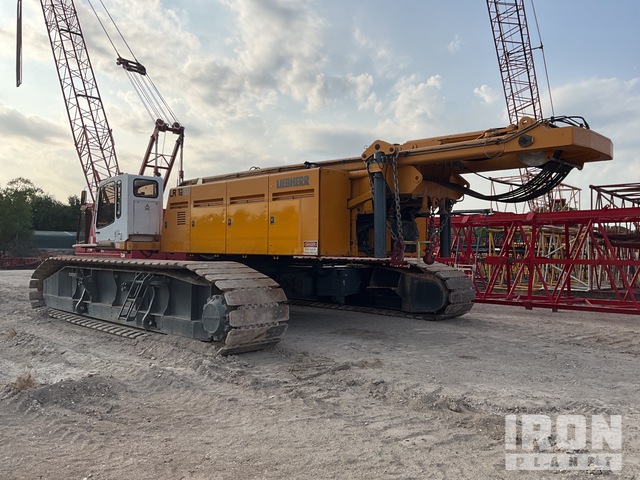 2001 Liebherr LR1280 300 ton crawler crane. removable tracks Lattice ...